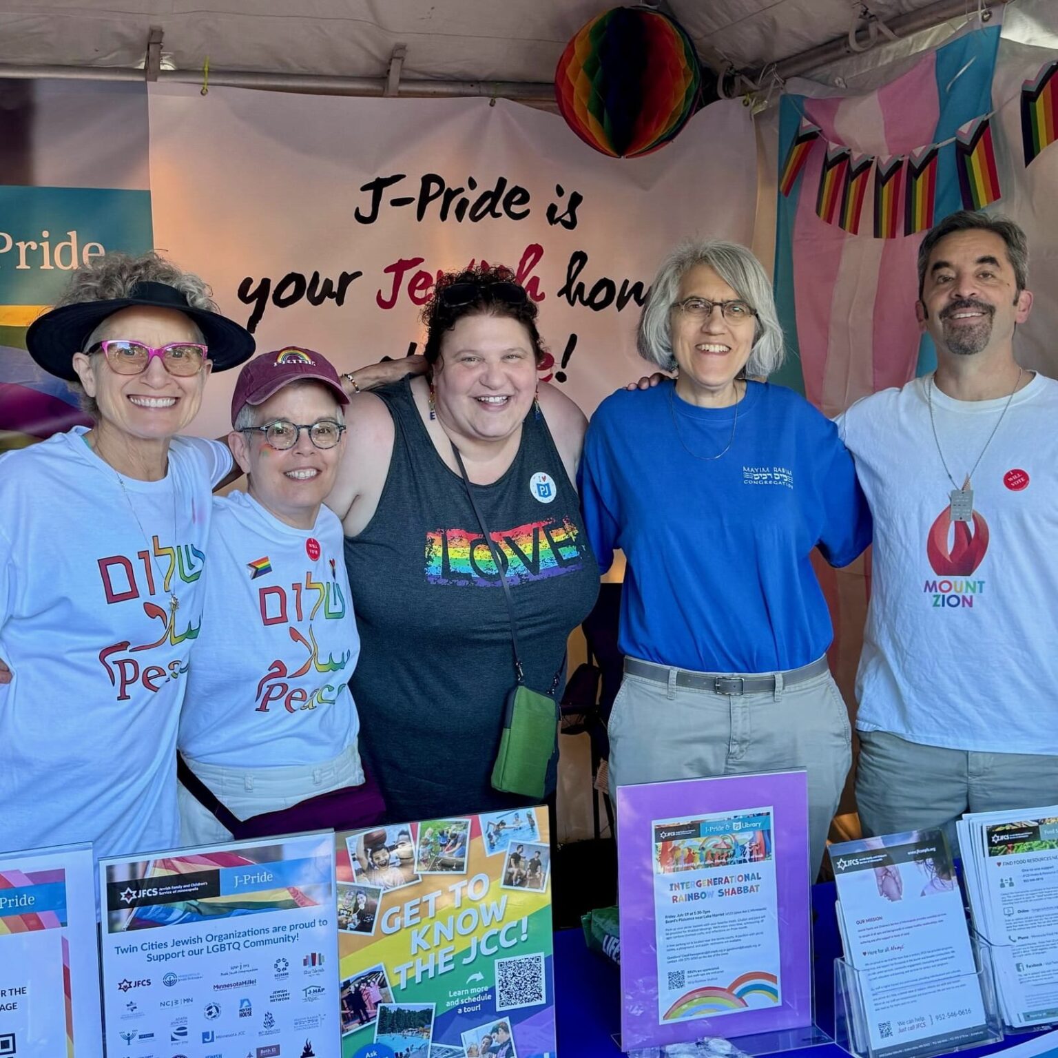 Volunteer Spotlight July 2024: Sandra Levine and Belle - Jewish Family ...